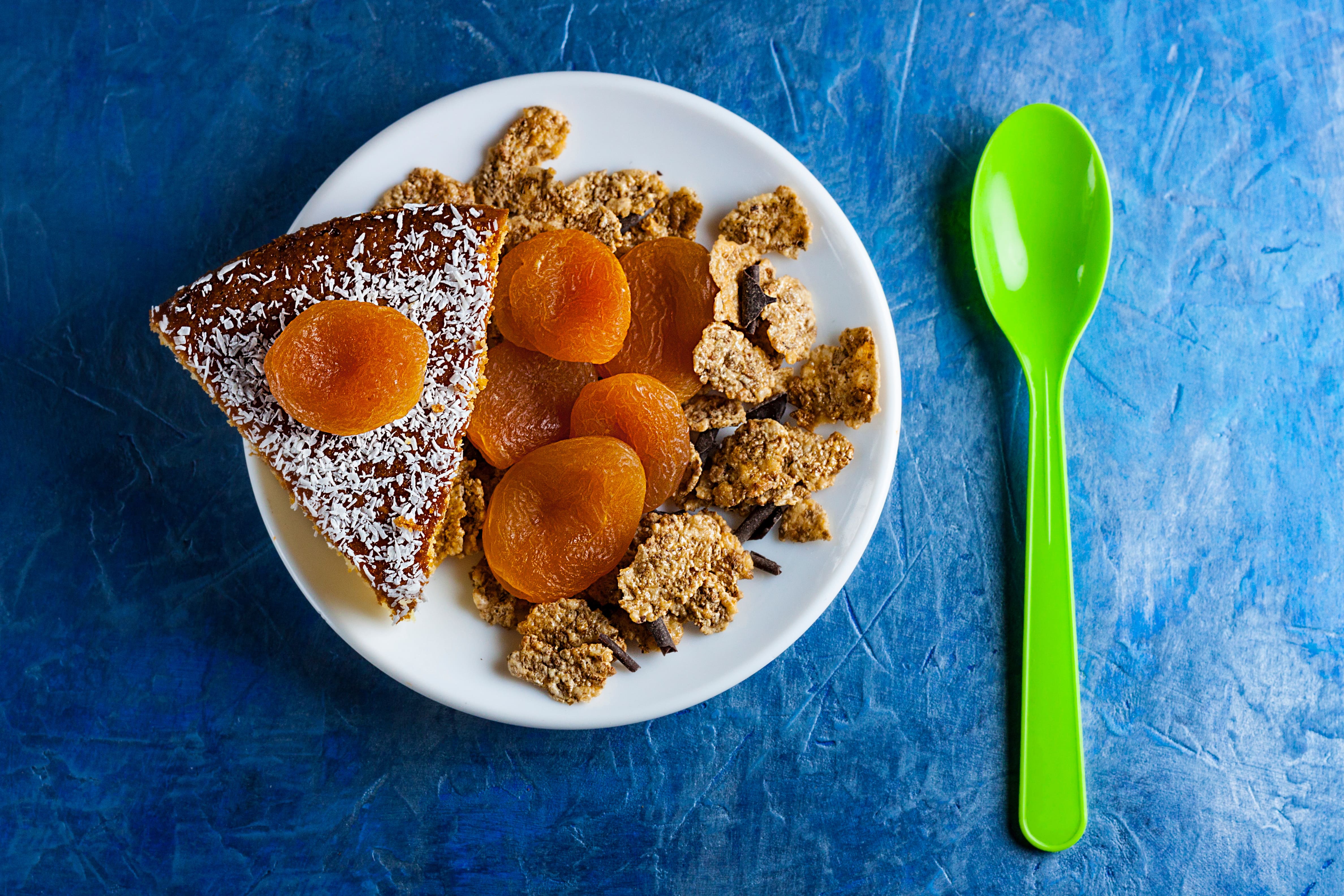 Orejones de melocotón: propiedades y beneficios - RAJOPE